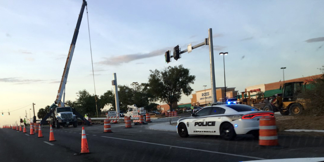 Traffic signals going up - Zephyrhills Free Press